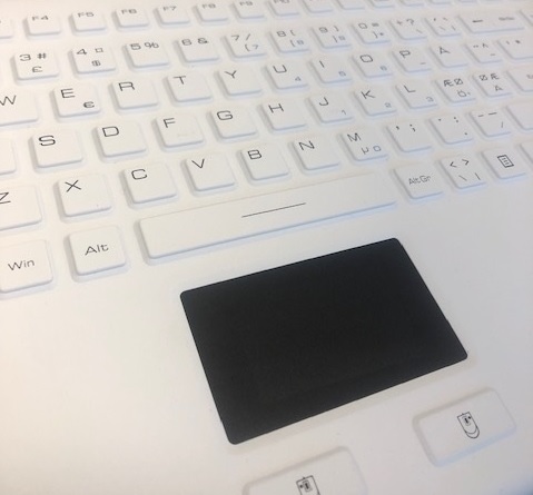 IP67 nordiskt tangentbord med pekplatta - Direktronik AB